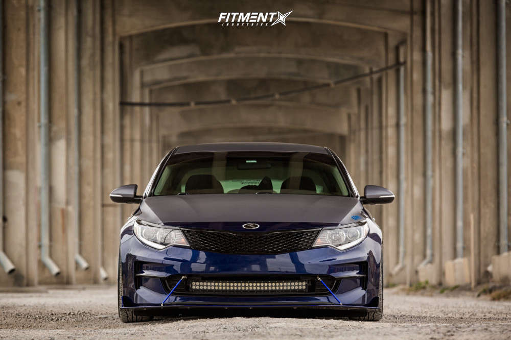 2016 Kia Optima EX with 20x8.5 Curva C7 and Toyo Tires 225x35 on Air ...