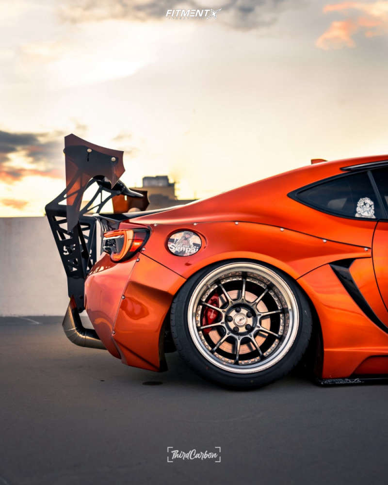 2017 Toyota 86 Base with 18x9.5 SSR Sp5 and Federal 225x35 on Air ...