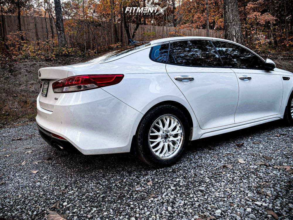 2016 Kia Optima EX with 17x7.5 Drag Dr-19 and Michelin 255x55 on Stock ...