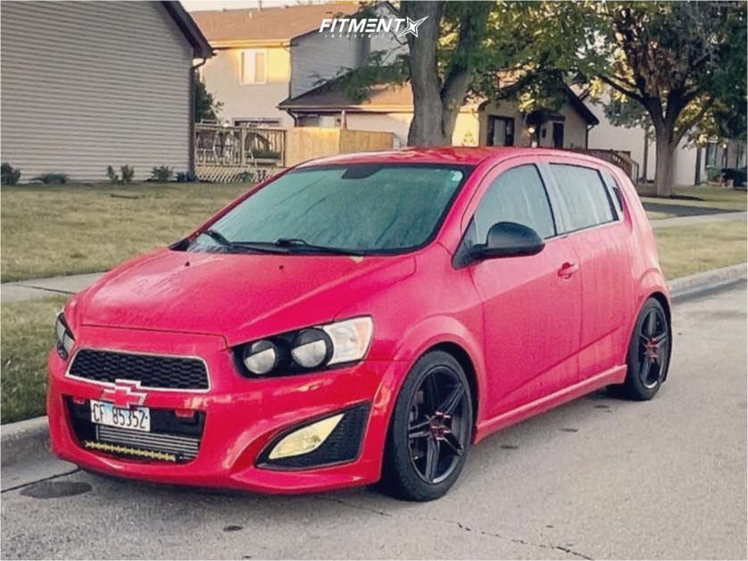 2013 Chevrolet Sonic RS with 17x7.5 Drag Wheel Model and Michelin ...