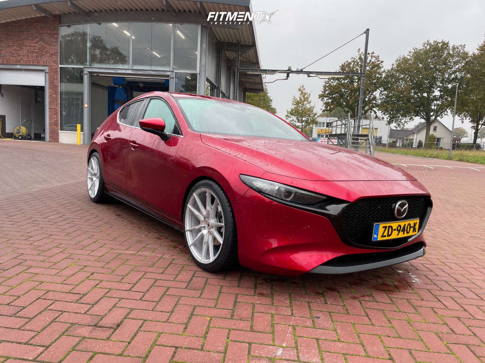 Cerchio in Lega JAPAN RACING JR21 19x8.5 ET35 5x120 Silver Machined Face