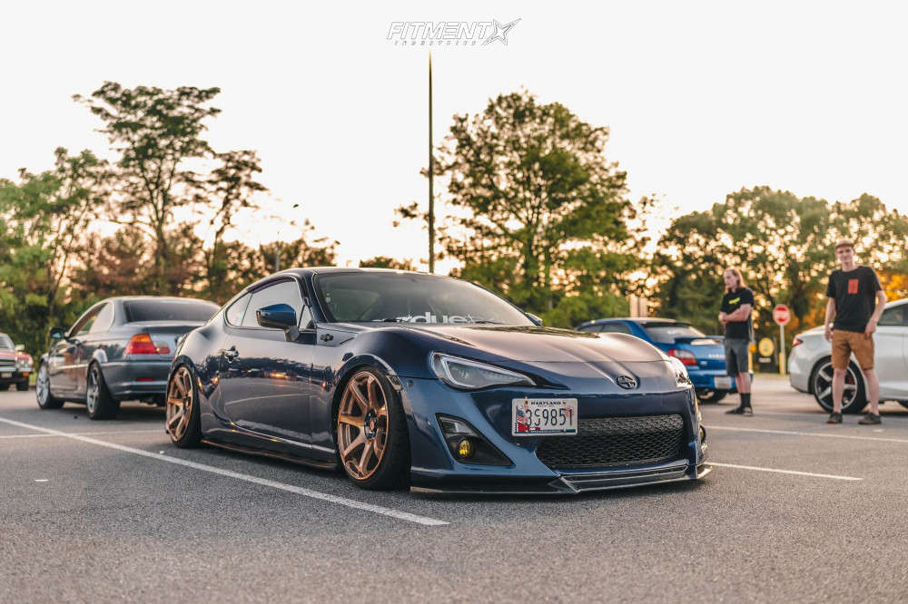 Cosmis Racing MR7 18x9 25 Hyperbronze | MR7-1890-25-5X100-HBR | Fitment ...