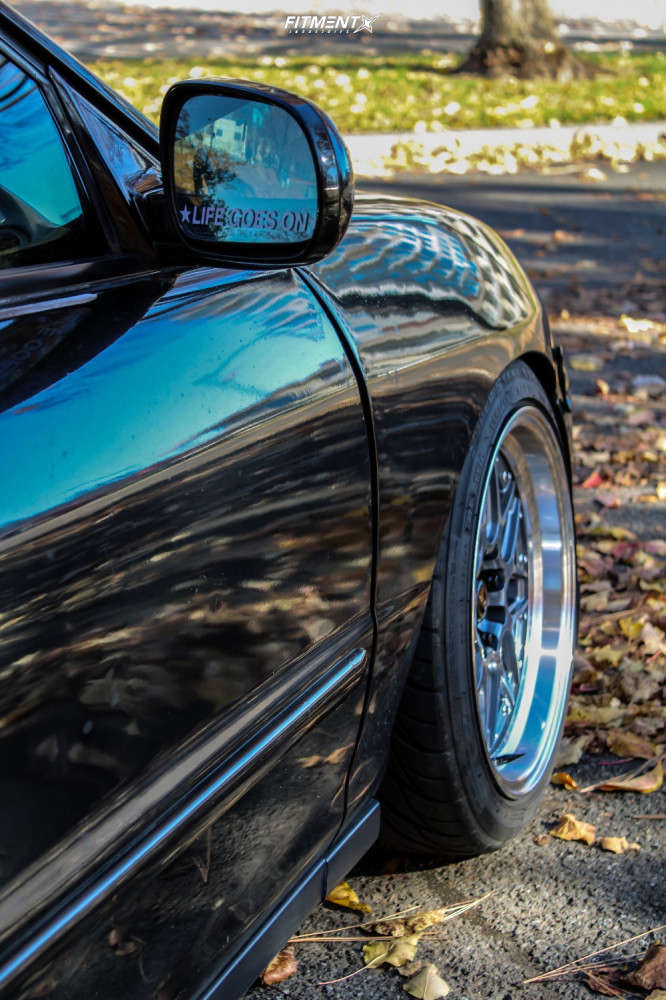 1995 Acura Integra GS-R with 16x8 Vors Vr7 and Federal 195x45 on ...