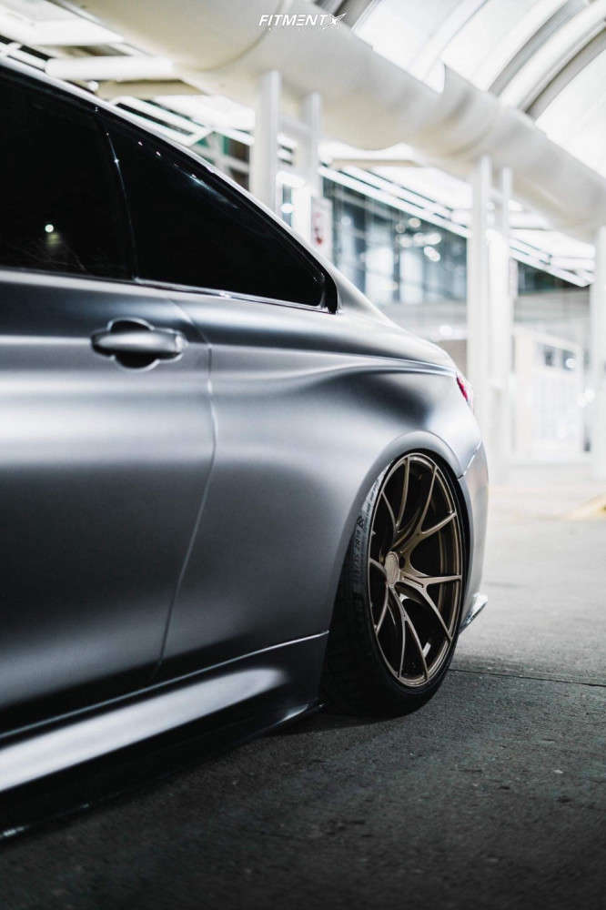 2015 BMW M4 Base with 19x9.5 VS Forged VS 08 and Michelin 255x35 on Air ...