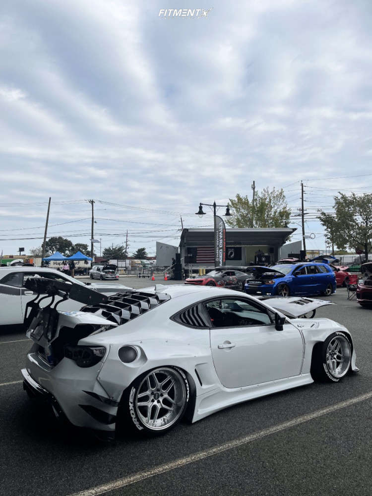 2015 Scion FR-S Base with 18x10.5 ESR Cs15 and Toyo Tires 235x40 on Air ...