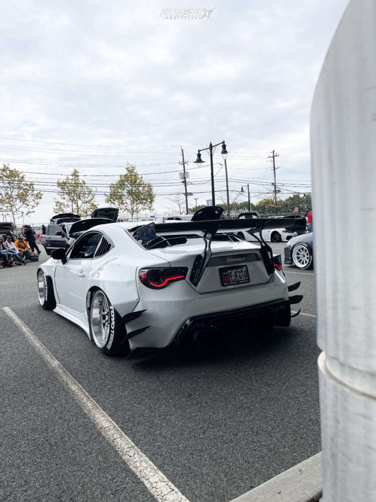 2015 Scion FR-S Base with 18x10.5 ESR Cs15 and Toyo Tires 235x40 on Air ...