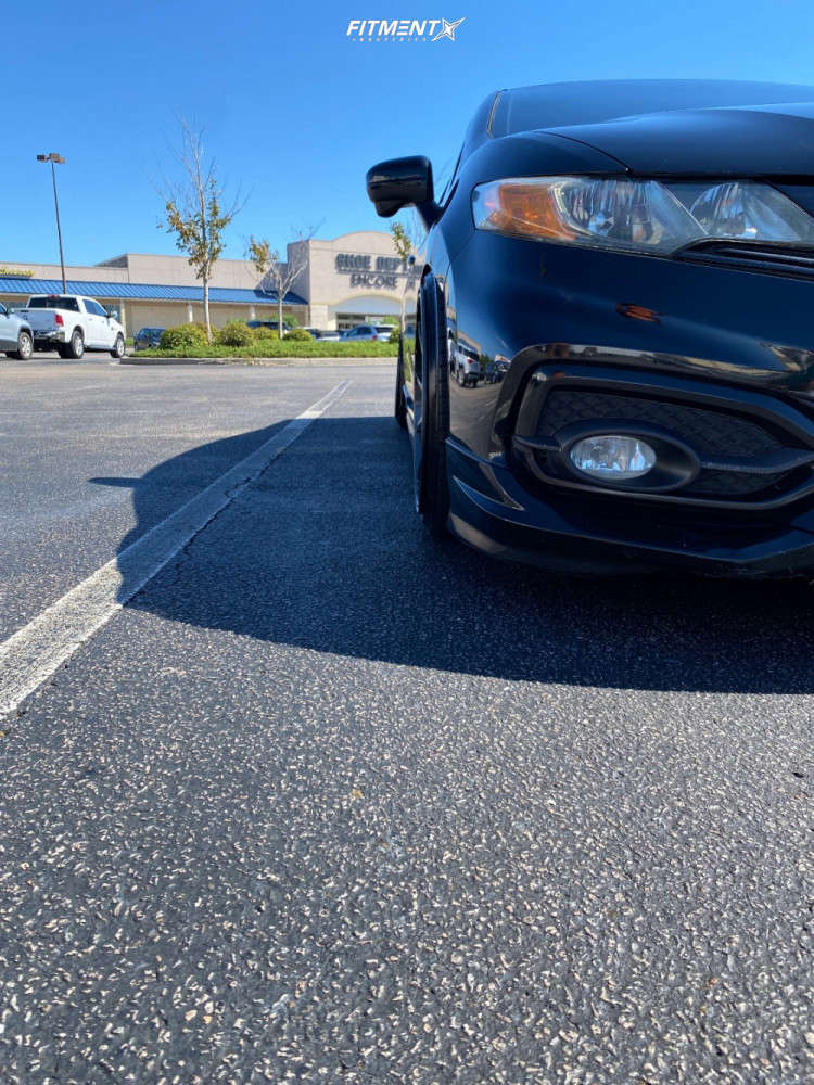 2014 Honda Civic Si with 18x9.5 ESR Sr13 and Nankang 225x35 on ...