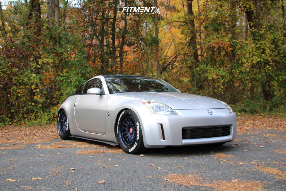 2004 Nissan 350Z Enthusiast with 18x9.5 VIP Modular Vrc 110 and Toyo ...