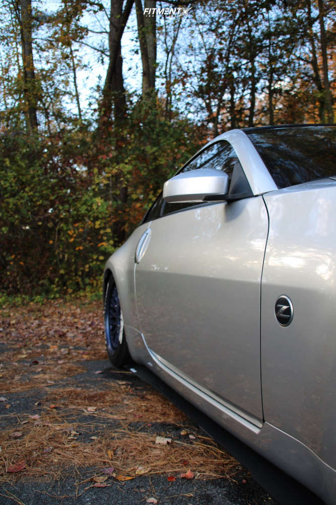 2004 Nissan 350Z Enthusiast with 18x9.5 VIP Modular Vrc 110 and Toyo ...