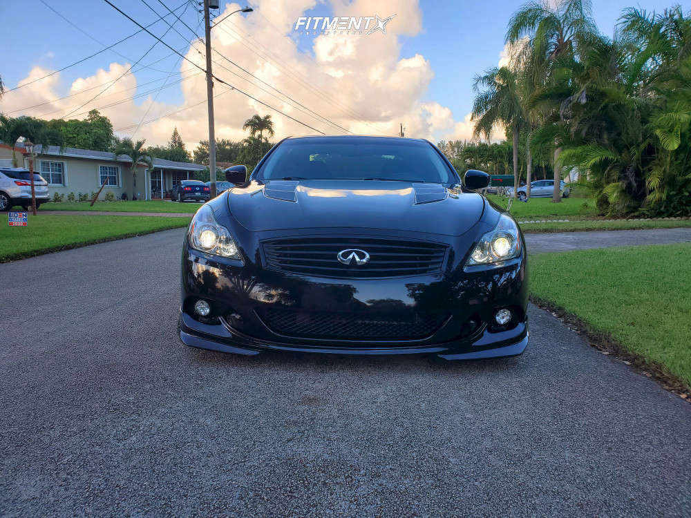2008 INFINITI G37 Sport with 20x8.5 Lexani R-four and Hankook 245x30 on ...