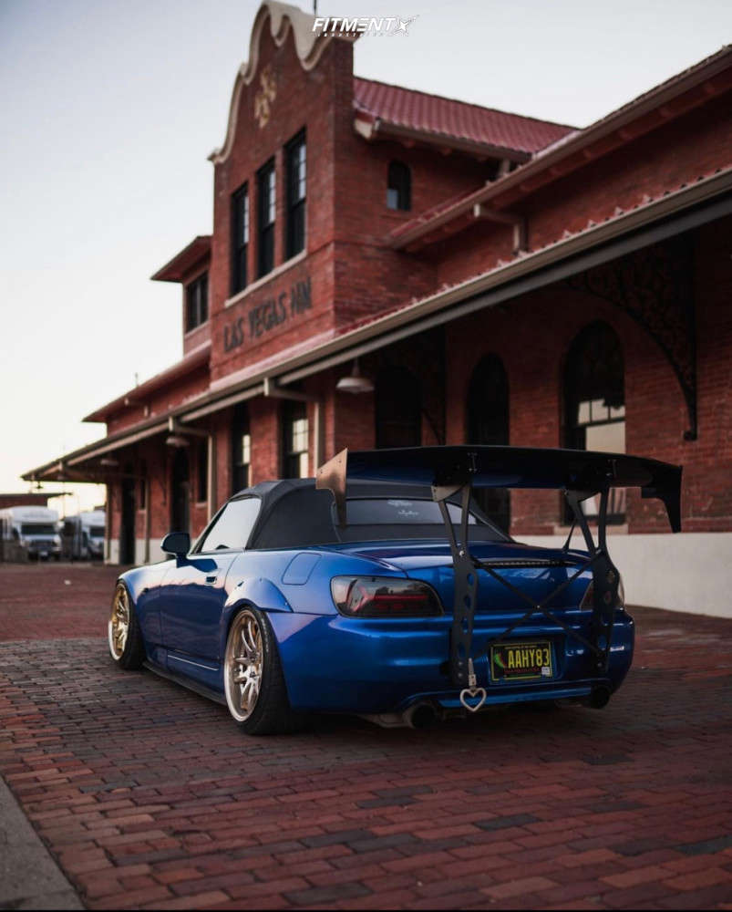 2001 Honda S2000 Base with 18x9.5 Aodhan Ds02 and Nitto 225x40 on Air ...