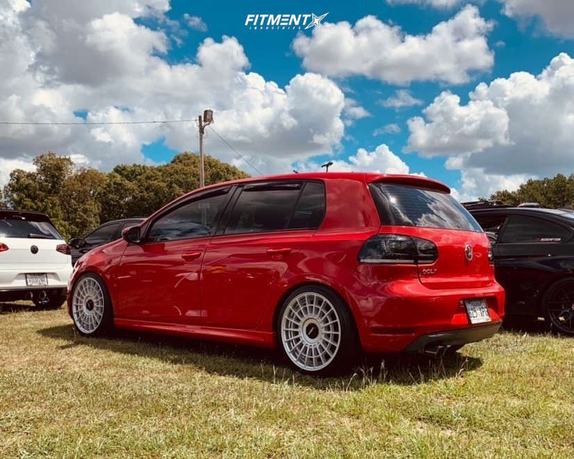 2014 Volkswagen Golf Base with 18x8.5 Rotiform Las-r and Nitto 225x40 ...