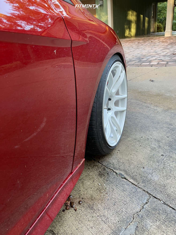 2018 Ford Focus ST with 18x9.5 ESR Cs8 and Nexen 245x35 on Coilovers ...