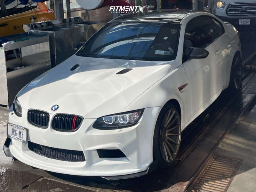 2008 BMW M3 Base with 16x10 Blitz Type 01 and Yokohama 255x35 on Air ...