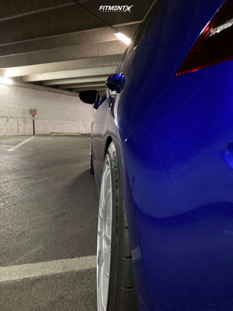 2015 Volkswagen Golf R Base with 18x8 OZ Racing Superleggera and ...