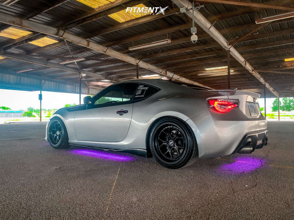 2013 Subaru BRZ Limited with 18x9.5 ESR Cs2 and Vercelli 255x35 on ...