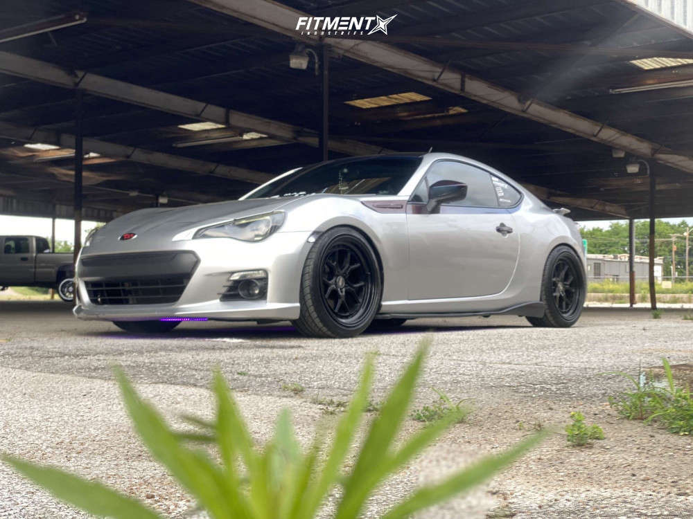 2013 Subaru BRZ Limited with 18x9.5 ESR Cs2 and Vercelli 255x35 on ...