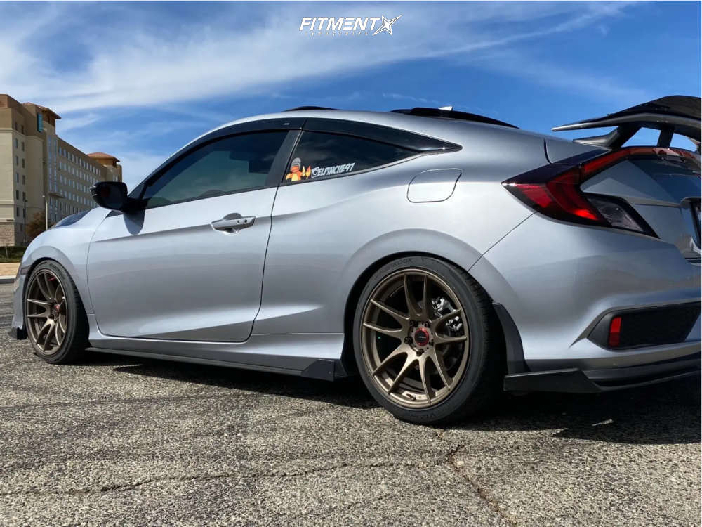 2020 Honda Civic Si with 18x9.5 AVID1 AV32 and Hankook 235x40 on ...