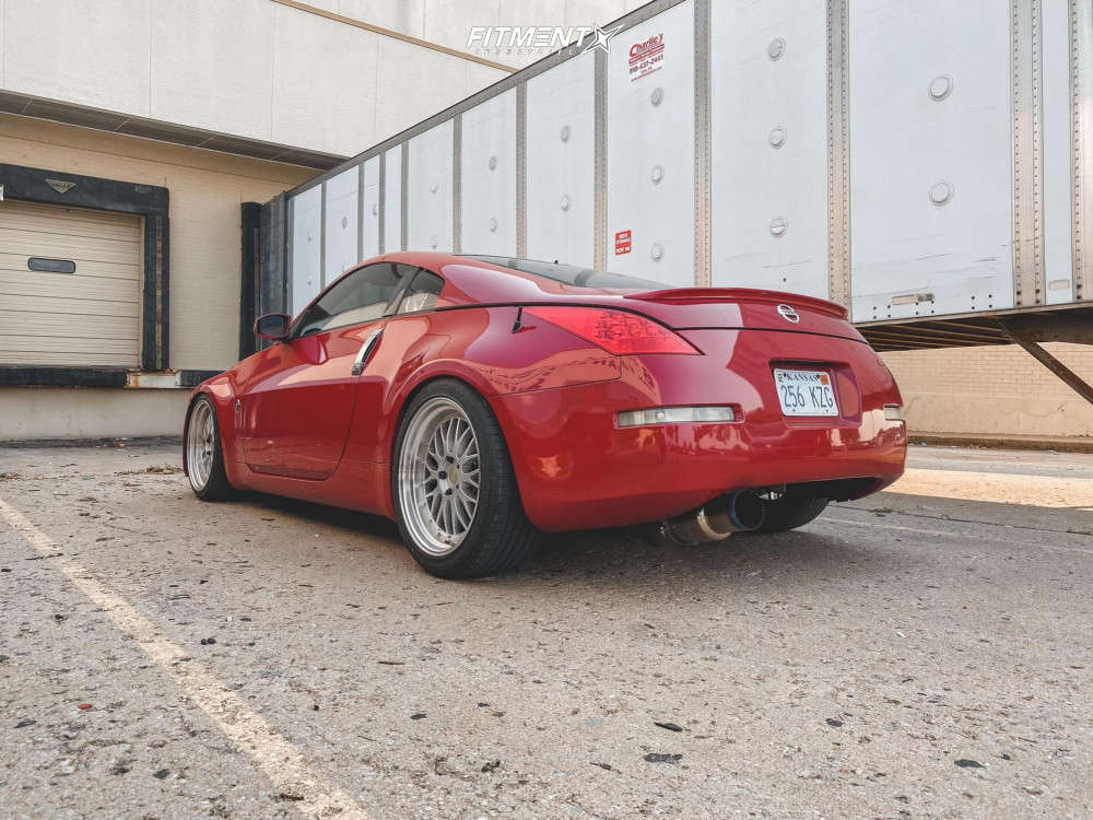 2006 Nissan 350Z Touring with 19x9.5 ESR Sr05 and Ohtsu 245x35 on ...
