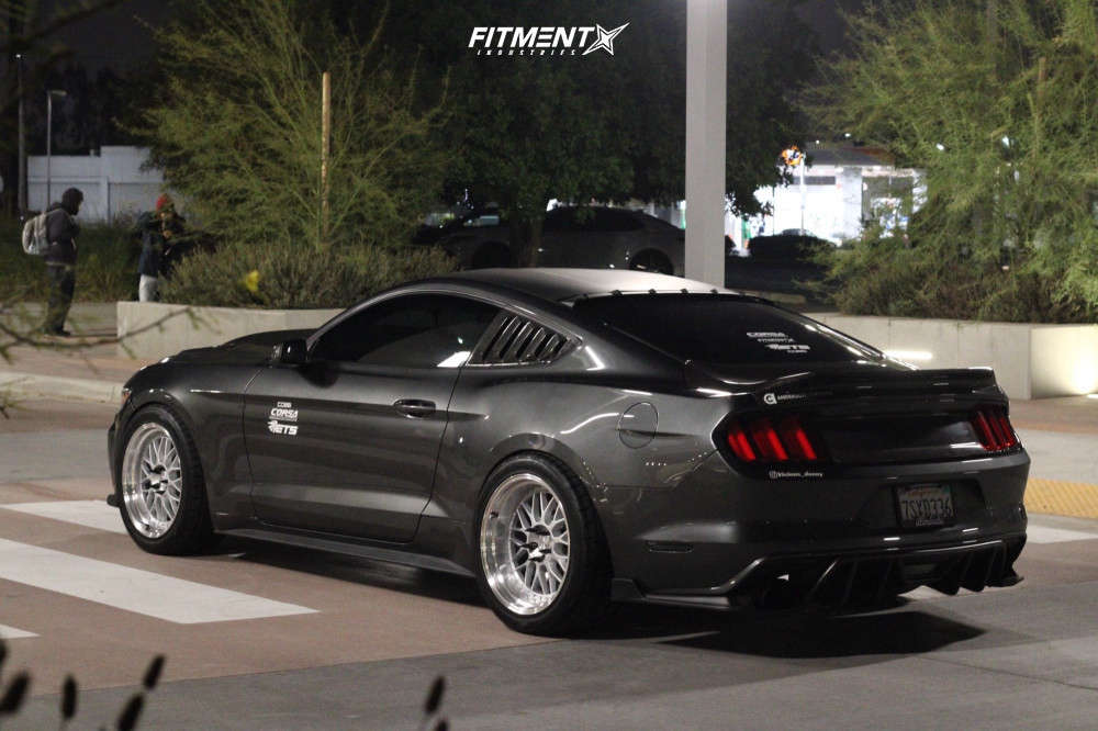 2016 Ford Mustang EcoBoost with 19x9.5 Aodhan Ah02 and Nitto 275x35 on ...