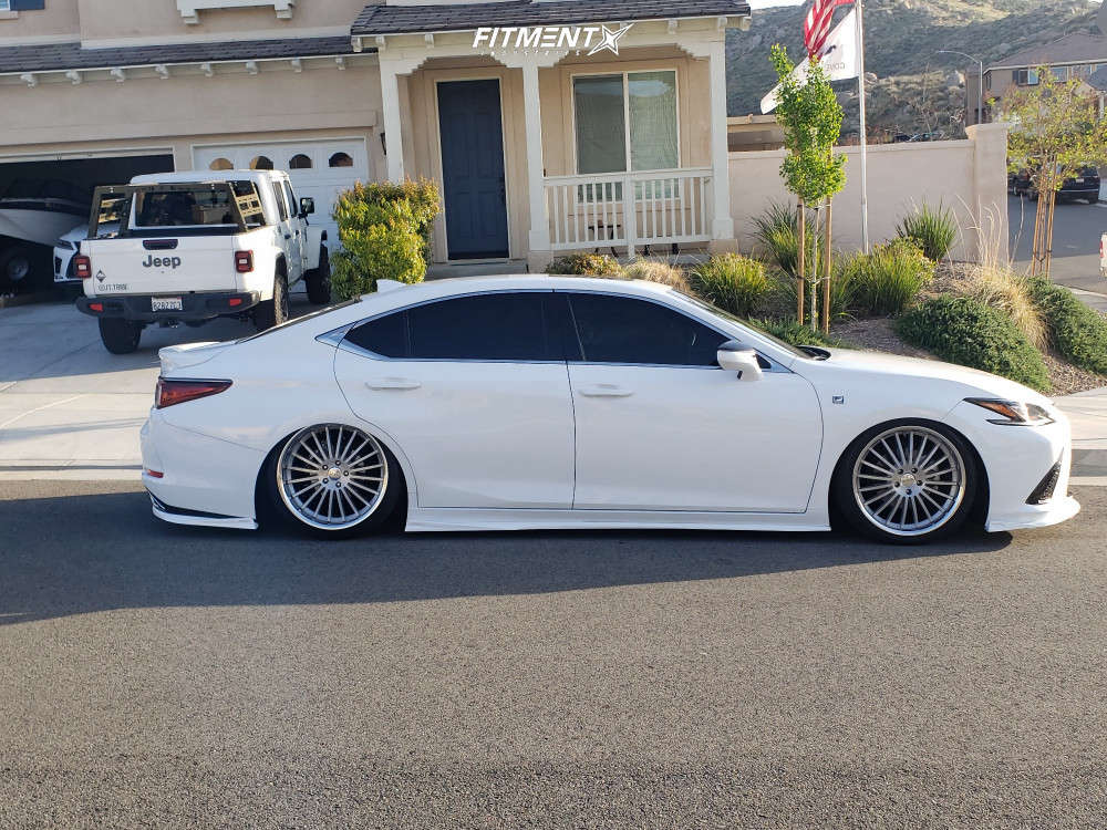 2019 Lexus ES350 F Sport with 20x8.5 XIX X59 and Toyo Tires 245x35 on ...