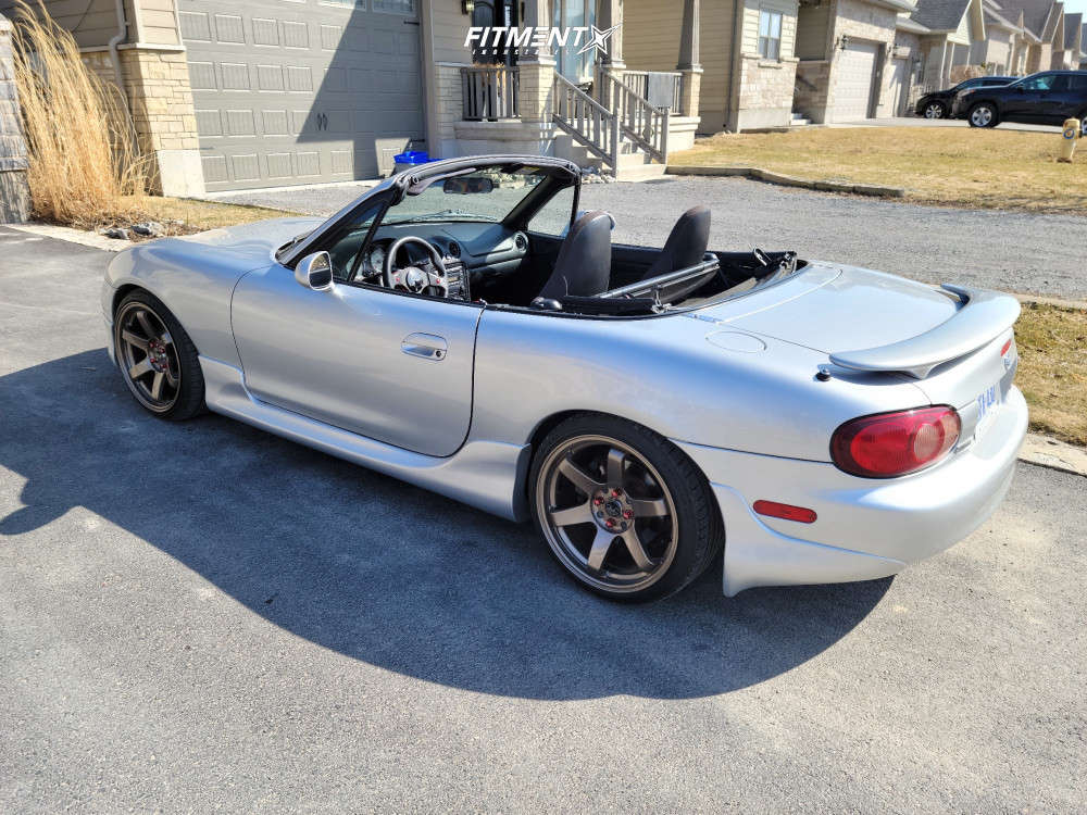 2001 Mazda Miata LS with 17x8.25 JNC Jnc014 and Achilles 195x40 on ...