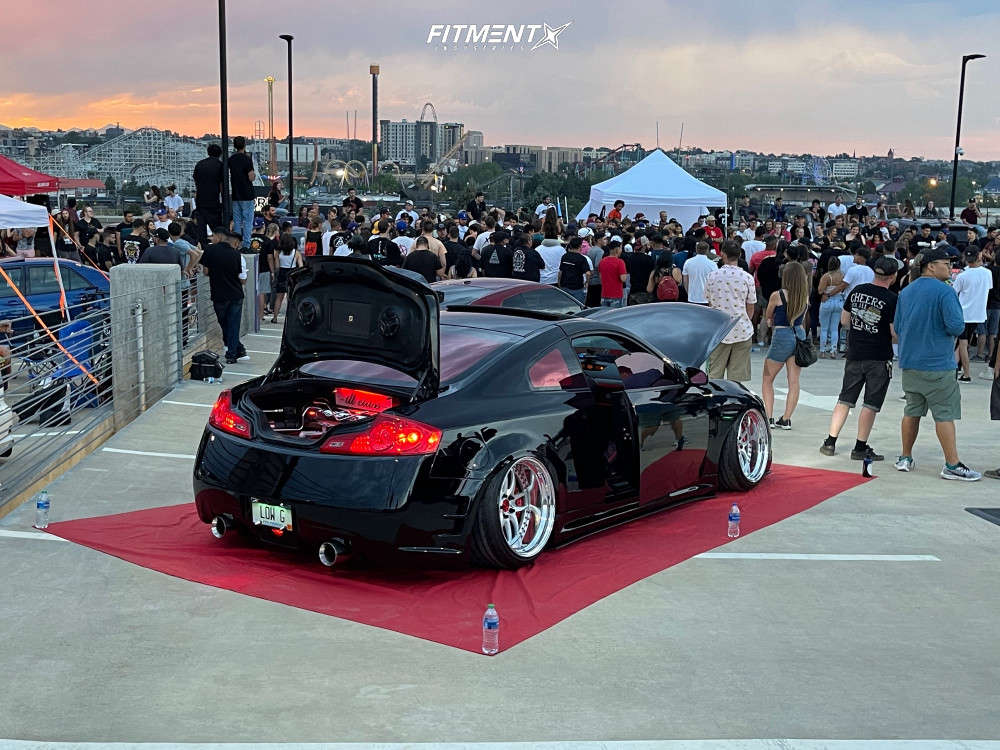 2006 INFINITI G35 Base with 19x11 GMR Ch-7 and Federal 255x35 on Air ...