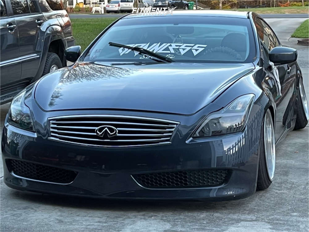 2008 INFINITI G37 Journey with 18x10 Work Vs Sd and Lexani 215x40 on ...