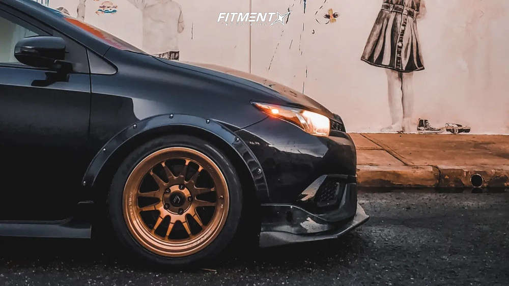 2018 Toyota Corolla IM Base with 17x9 Cosmis Racing Xt-206r and Atlas ...