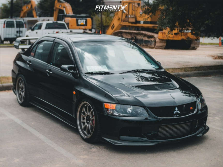 2006 Mitsubishi Lancer Evolution with 18x9.5 Rays Engineering CE28N ...
