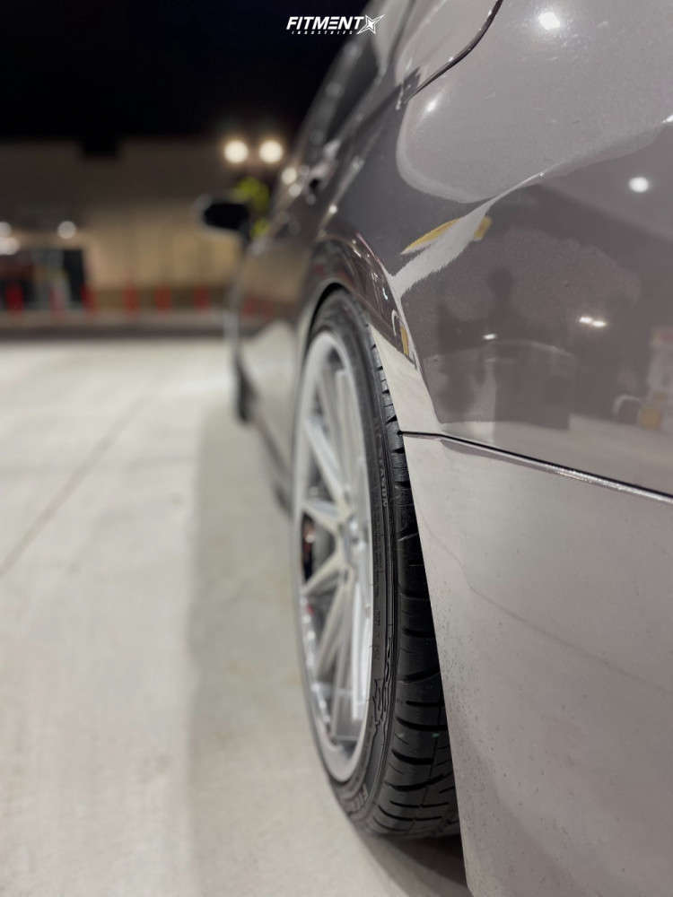 2018 Toyota Camry SE with 20x9 Rohana Rc10 and Nankang 245x35 on ...