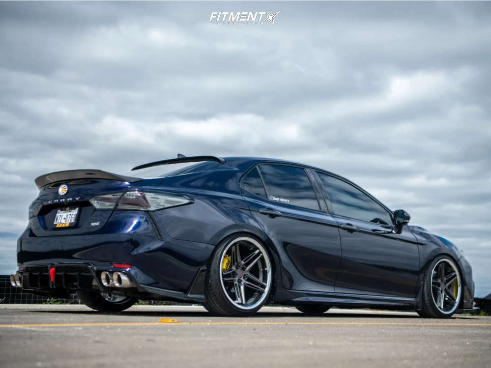 2021 Toyota Camry XSE with 20x9 Ferrada CM1 and Toyo Tires 235x35 on ...