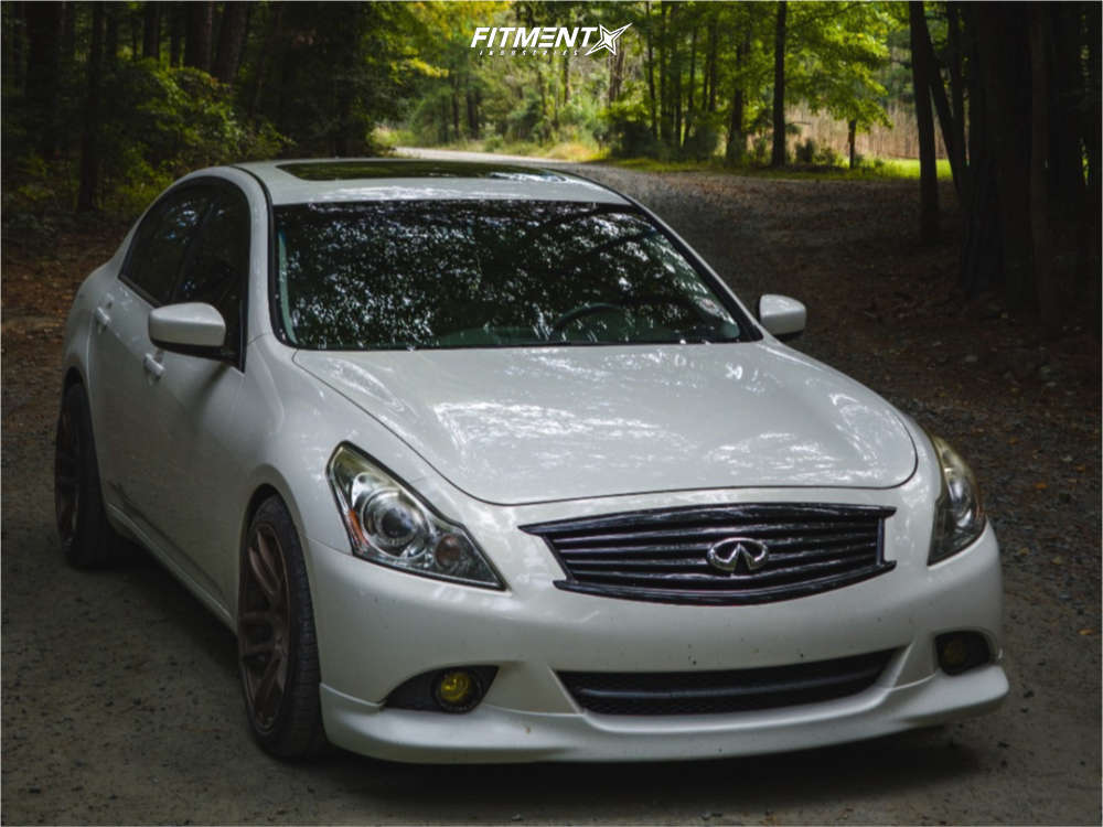 2013 INFINITI G37 X with 18x9.5 ESR Sr08 and Vercelli 245x40 on ...