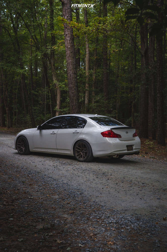 2013 INFINITI G37 X with 18x9.5 ESR Sr08 and Vercelli 245x40 on ...
