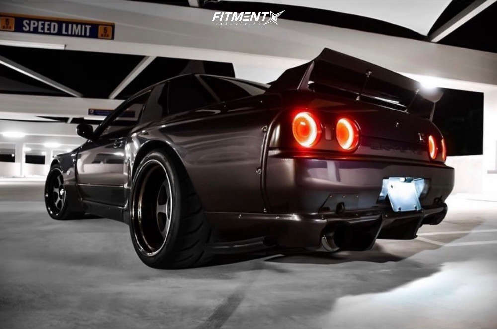 1993 Nissan Skyline GT-R with 19x12 Work Meister L1 3p and Toyo Tires ...