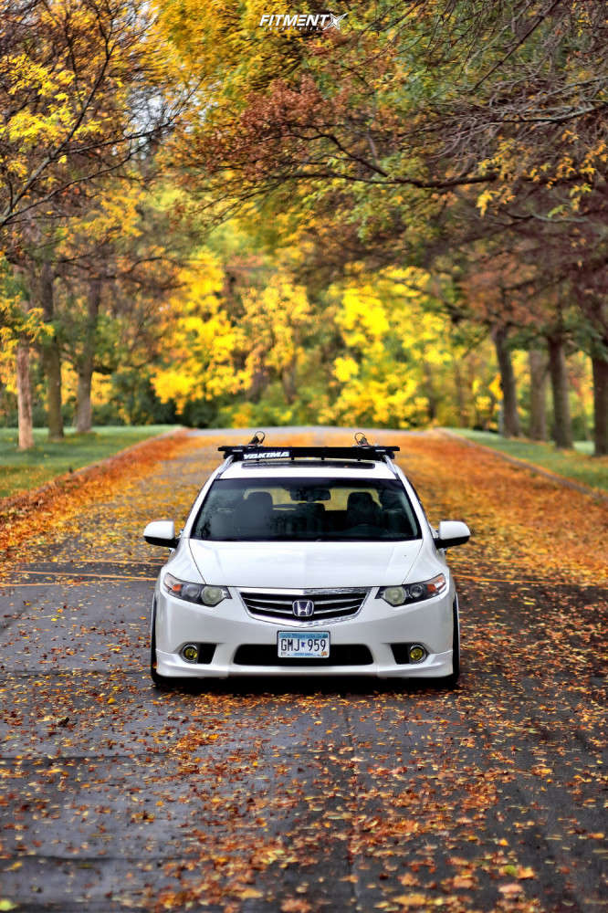 2011 Acura TSX Base with 19x9.5 Vordoven Forme 9 and Nankang 225x35 on ...