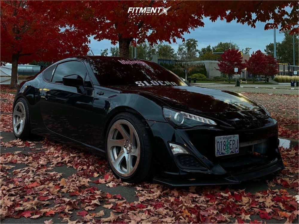 2013 Scion FR-S Base with 18x9.5 3SDM 0.06 and Delinte 245x40 on ...