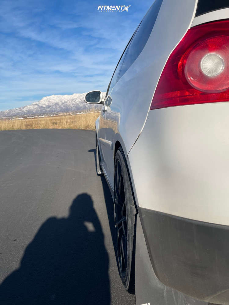 2009 Volkswagen GTI Base with 18x8.5 Drag Dr67 and Falken 235x45 on ...