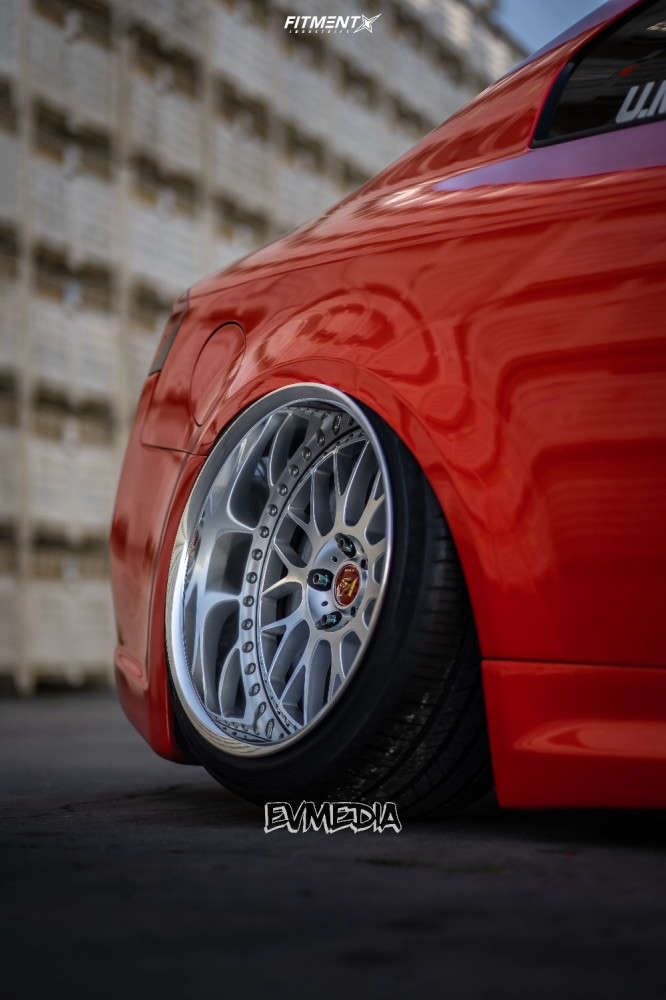 2005 INFINITI G35 Base with 19x11 Work Vsxx and Falken 245x35 on Air ...
