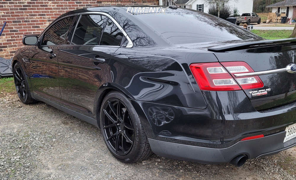 2013 Ford Taurus SHO with 20x9 AVID1 SL02 and General 245x40 on ...