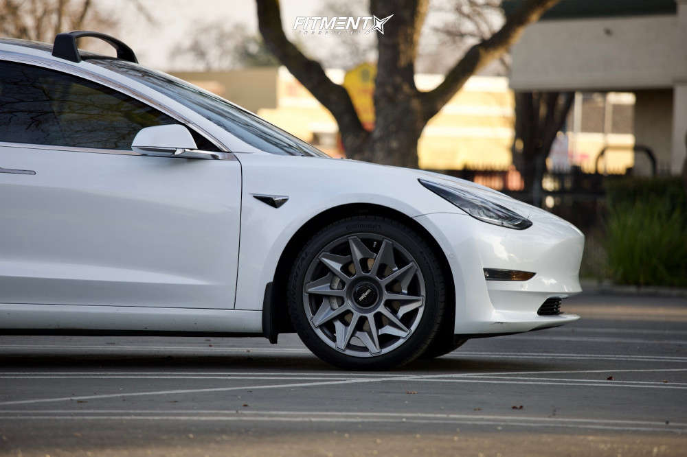 2019 Tesla 3 Long Range with 19x8.5 Rotiform Cvt and Continental 235x40 ...