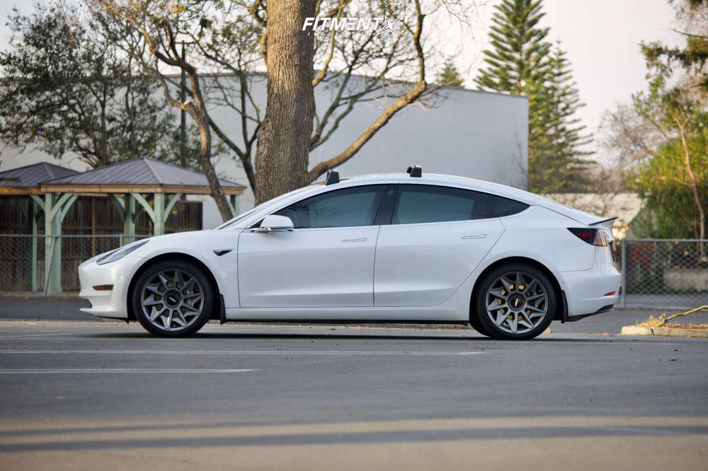 2019 Tesla 3 Long Range with 19x8.5 Rotiform Cvt and Continental 235x40 ...