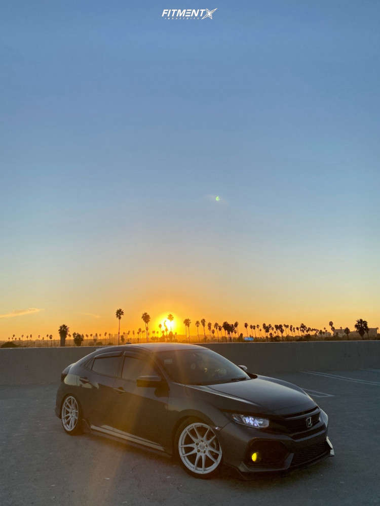 2017 Honda Civic EX with 18x9.5 AVID1 AV32 and Nankang 235x40 on ...