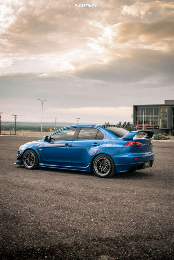 2010 Mitsubishi Lancer Evolution GSR with 18x9.5 Enkei Rpf1 and ...