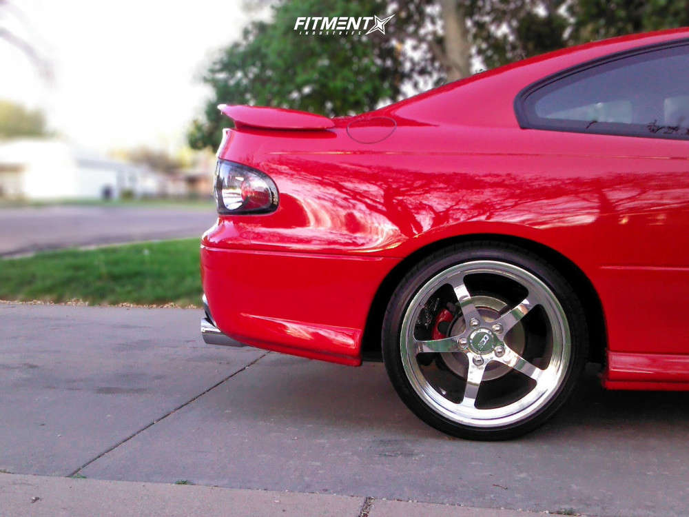 2006 Pontiac GTO Base with 19x8.5 CCW SP500 and Hankook 245x35 on Stock ...