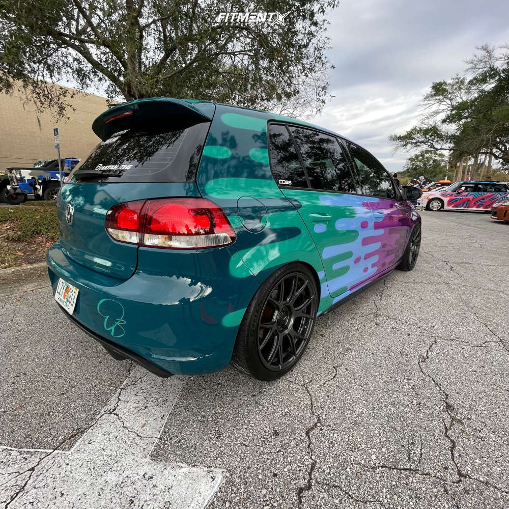 2013 Volkswagen GTI Base with 18x8.5 Konig Ampliform and Federal 225x40 ...