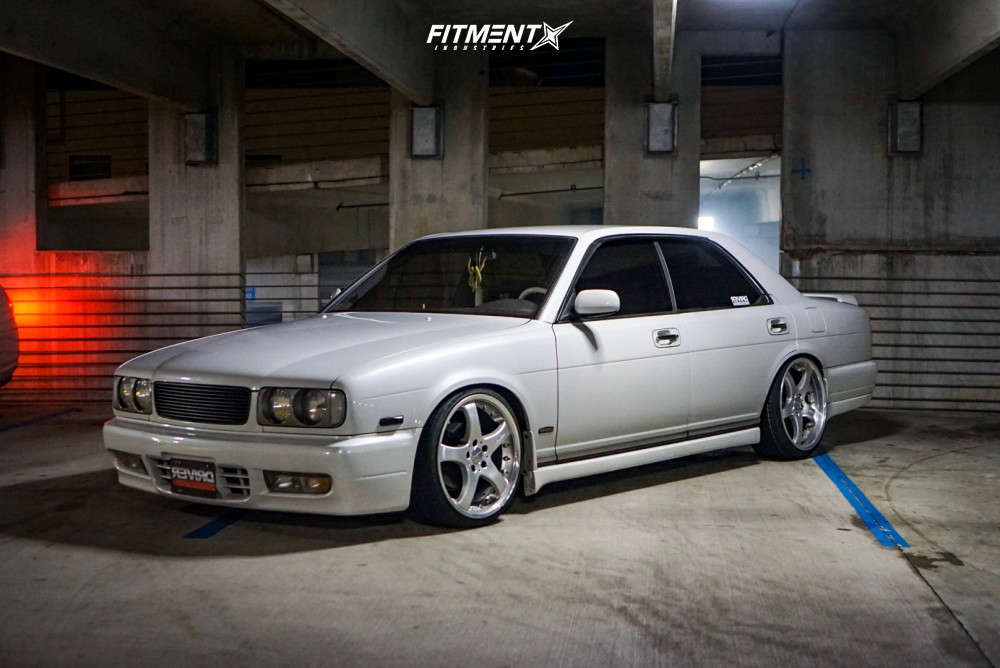 1995 Nissan Gloria Gran Turismo Ultima Type X with 19x9 Carlsson Ronal ...