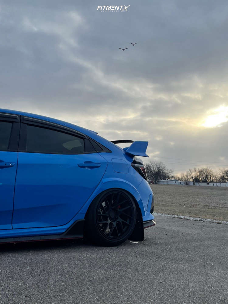 2021 Honda Civic Type R with 18x9.5 Anovia Elder and Vercelli 245x45 on ...