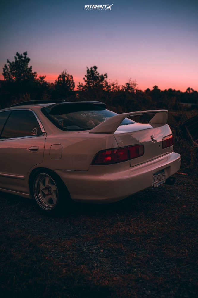 1999 Acura Integra GS-R with 15x8 Whistler KR1 and Kumho 205x50 on ...