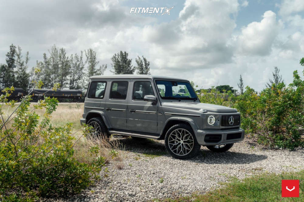 2021 Mercedes-Benz G63 AMG Base with 22x10.5 Vossen HF-2 and Nitto ...